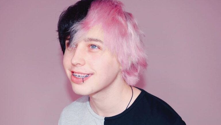 Caleb Finn Biography: Height, Age, TikTok, Net Worth, Girlfriend, Wiki ...