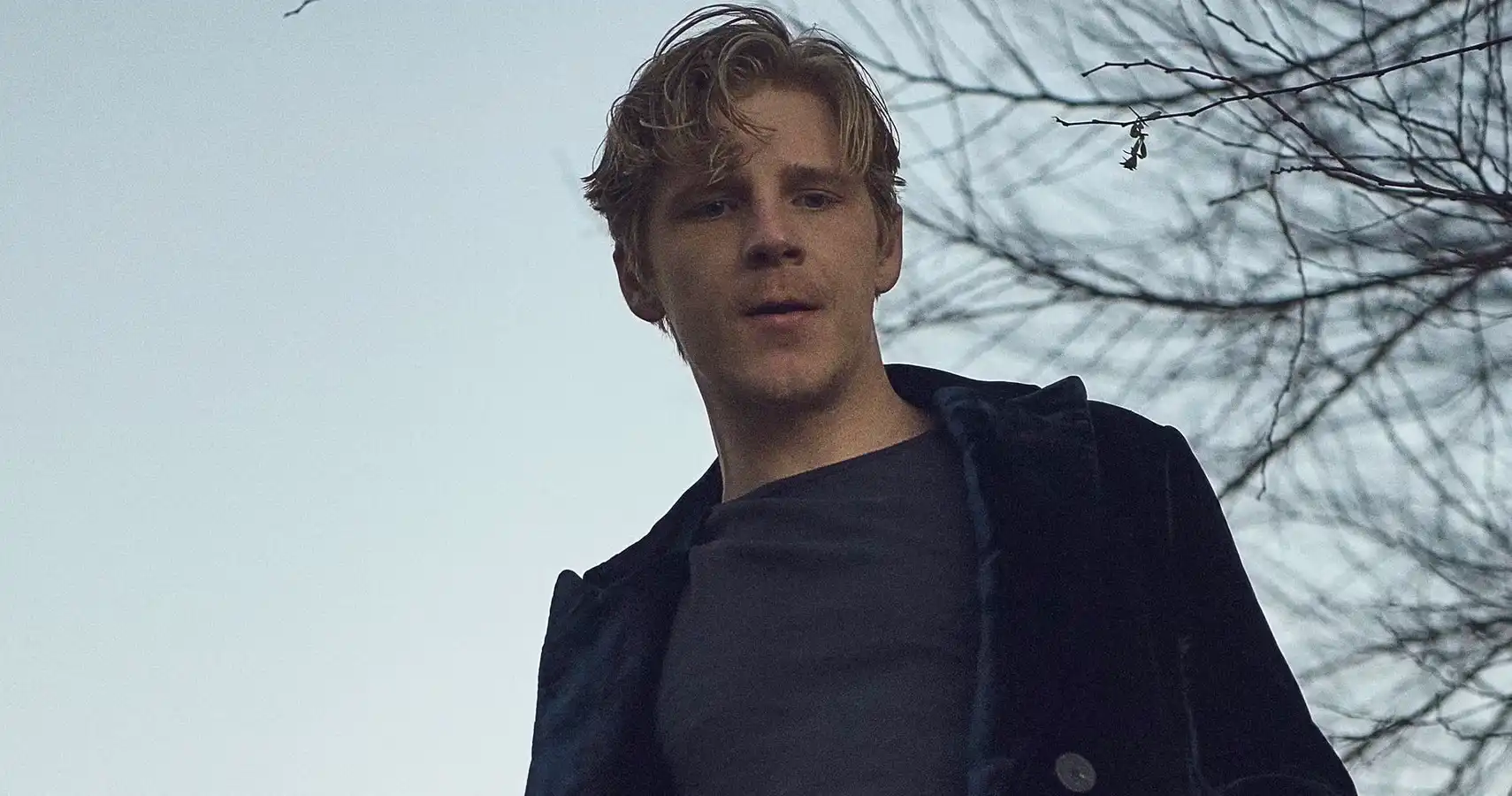 Daniel Webber Biography: Height, Age, Net Worth, Wikipedia, Girlfriend ...