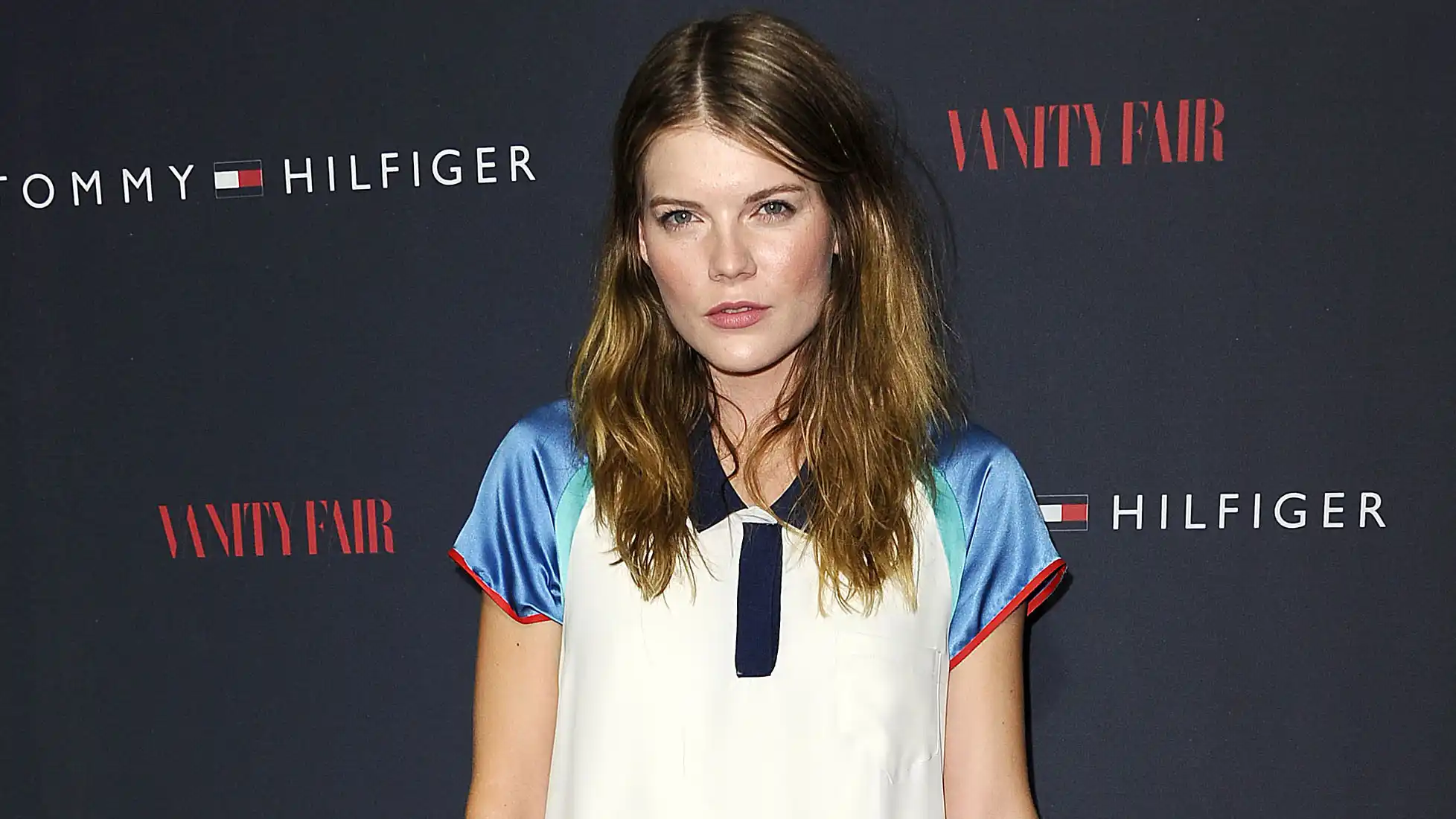 Emma Greenwell Biography: Net Worth, Instagram, Age, Spouse, Height ...