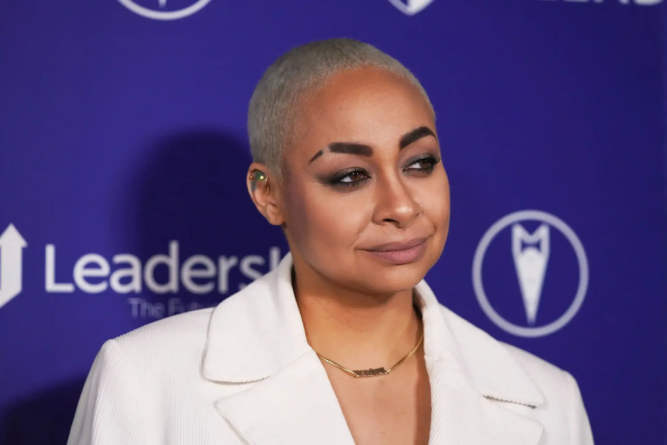 Raven-Symoné Biography: Net Worth, Husband, Age, Movies, Kids ...