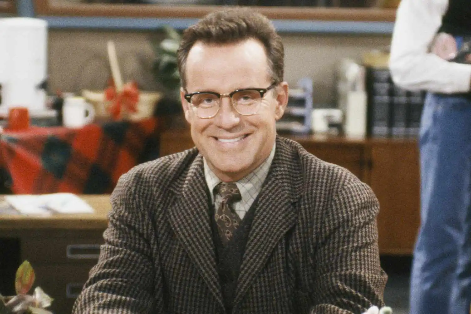 Phil Hartman Biography: Wife, Children, Age, Net Worth, Cause Of Death ...
