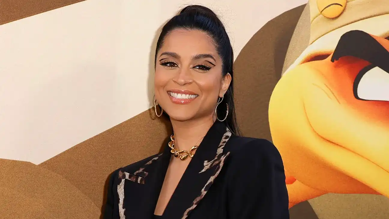 Lilly Singh Biography: Net Worth, Husband, Movies, Age, TV Shows, Wife ...
