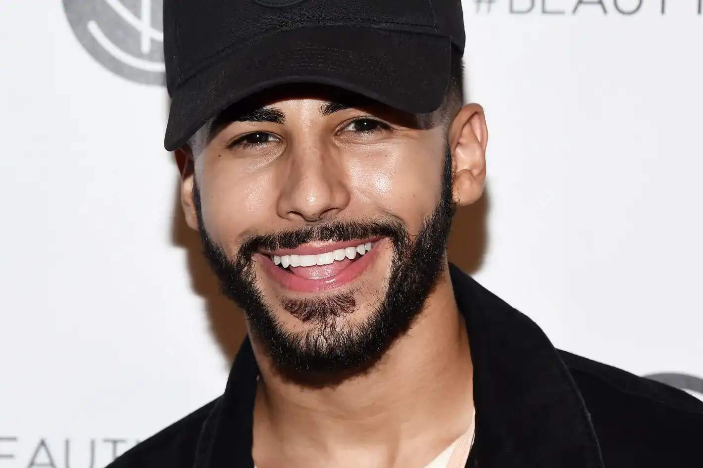 Adam Saleh Biography: Nationality, Age, Boxing Record, Net Worth, Wife ...