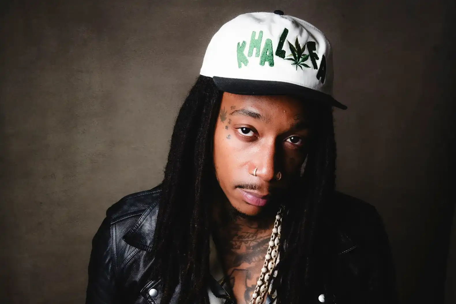 Wiz Khalifa Biography: Net Worth, Songs, Girlfriend, Age, Height ...