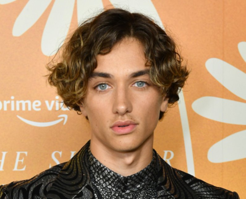 Gavin Casalegno Biography Girlfriend Net Worth Age Height