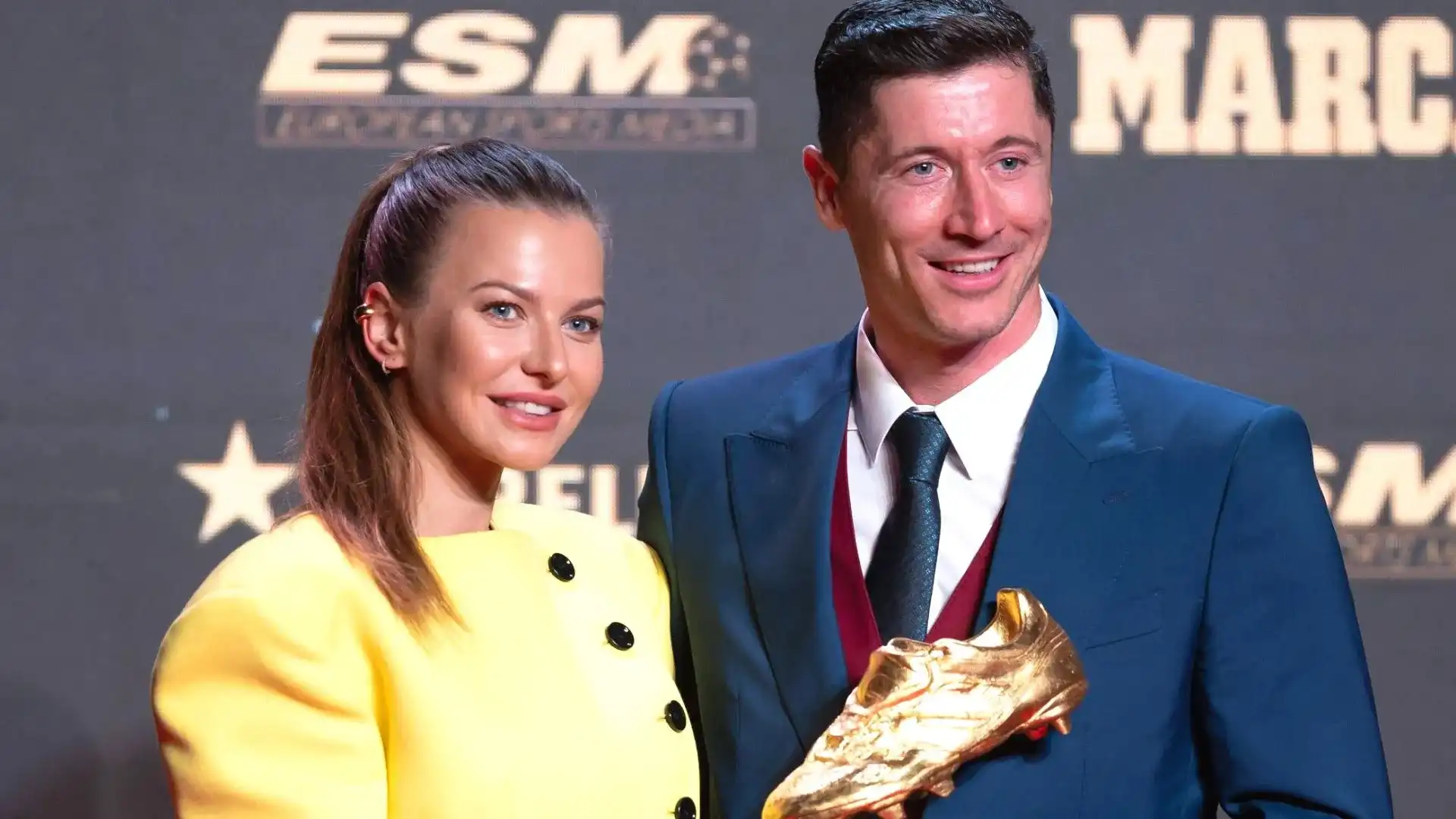 Robert Lewandowski's wife Anna Lewandowska Biography: Age, Net Worth ...