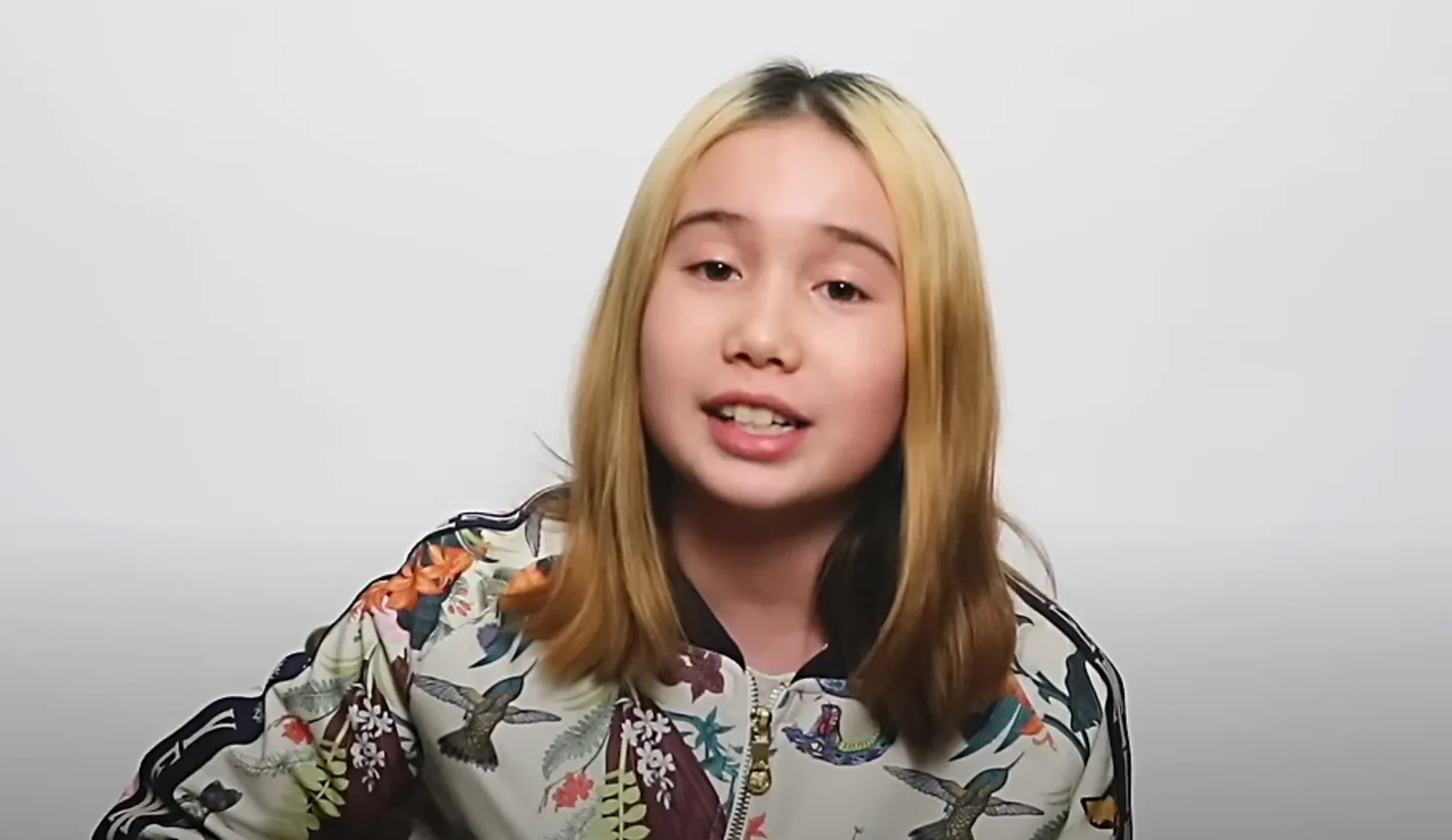 Lil Tay Biography: Age, Siblings, Songs, Net Worth, Boyfriend, Height ...