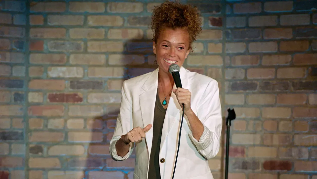 Michelle Wolf Biography: Husband, Net Worth, Wife, Age, Children, TV ...