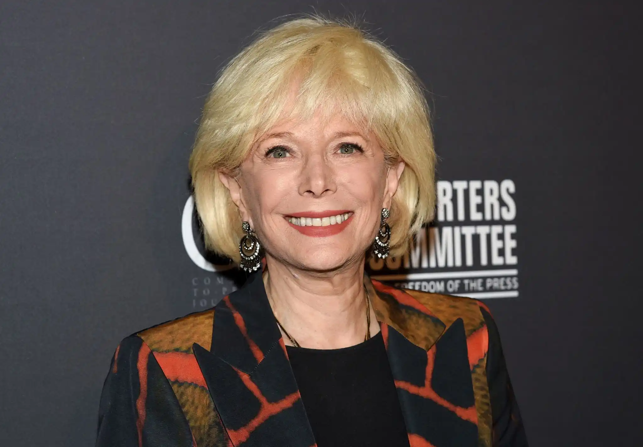 Lesley Stahl Biography: Age, Net Worth, Spouse, Parents, Siblings ...