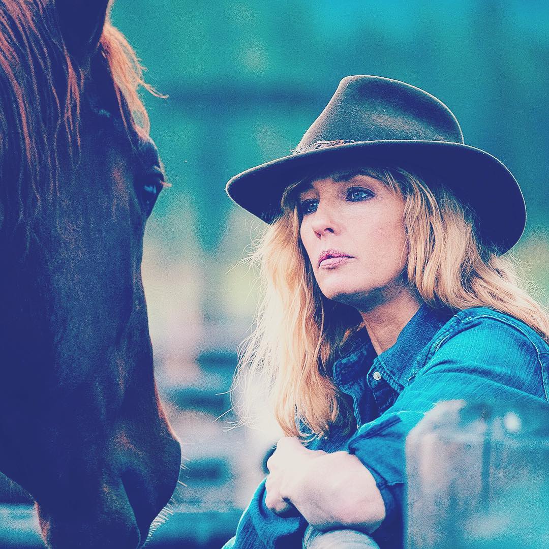 Kelly Reilly Biography: Net Worth, Movies, Height, Age, Husband ... Kelly Reilly Biography: Net Worth, Movies, Height, Age, Husband ...