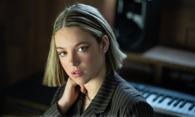 Allie Sherlock Biography: Age, Boyfriend, Wikipedia, Net Worth, Songs ... Allie Sherlock Biography: Age, Boyfriend, Wikipedia, Net Worth, Songs ...