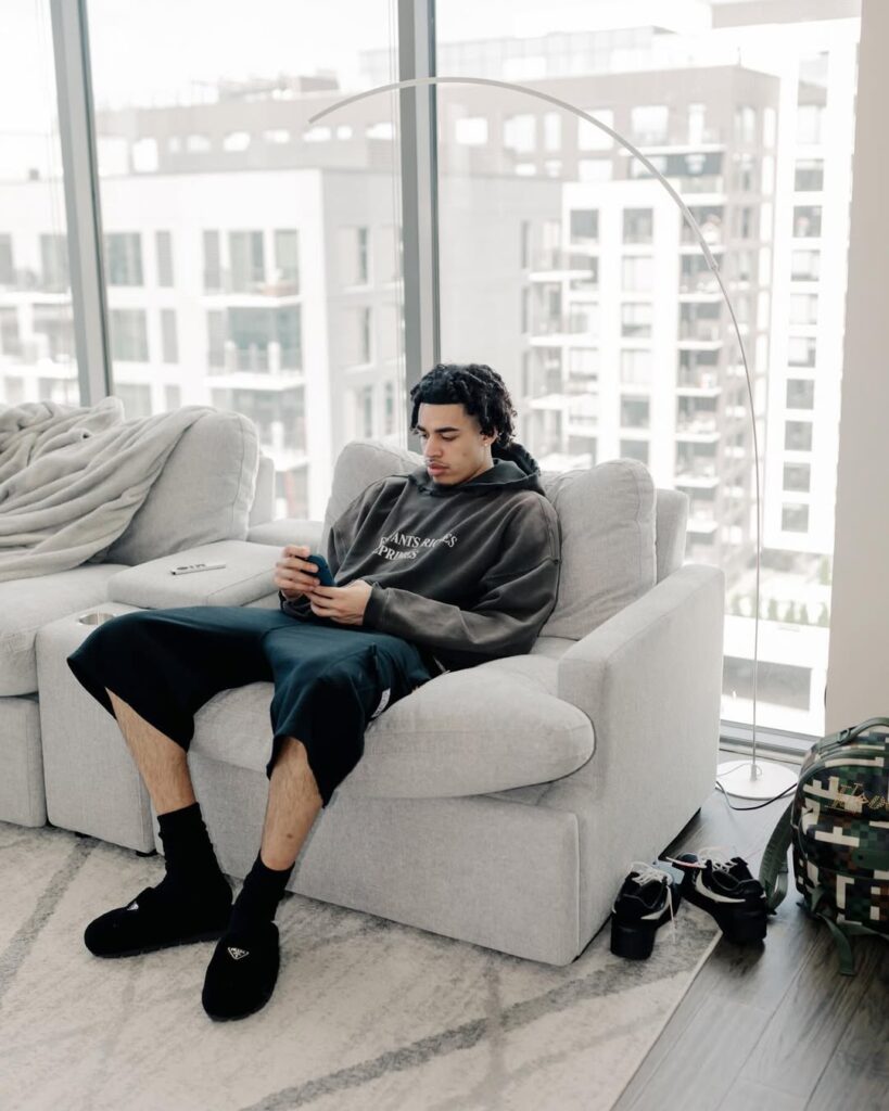 Julian Strawther Biography: Basketball Team, Salary, Age, Net Worth ...