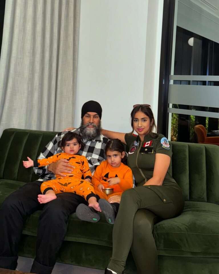 Jagmeet Singh Biography: Children, Wife, Age, Net Worth, Siblings, Parents, Height, Political Party