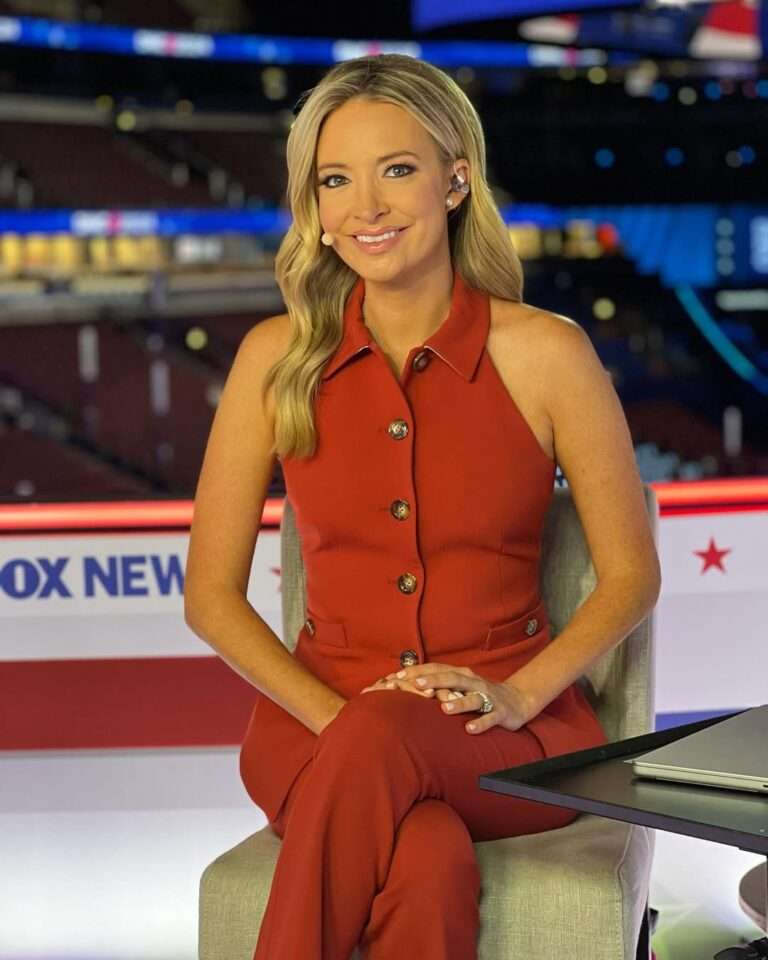 Kayleigh McEnany Biography: Age, Net Worth, Siblings, Parents, Height ...