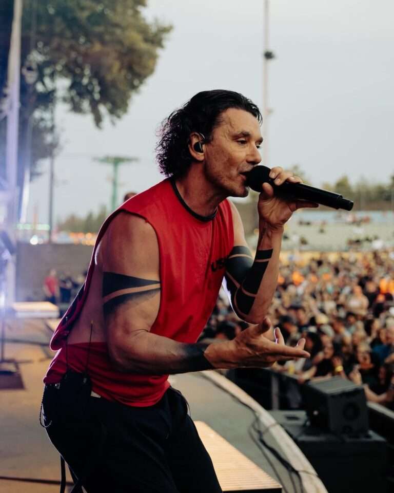 Gavin Rossdale Biography: Age, Net Worth, Siblings, Parents, Height ...