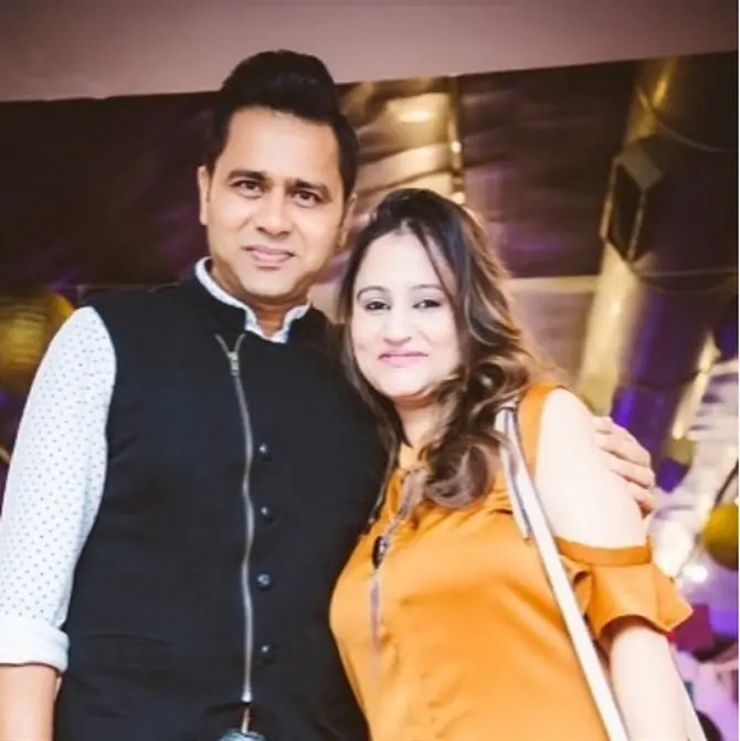 Aakash Chopra's Wife, Aakshi Mathur Biography: Instagram, Age, Net ...