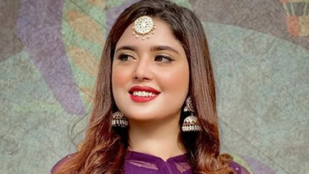 Kanwal Aftab Biography: Siblings, Wikipedia, Tiktok, Net Worth, Age ...