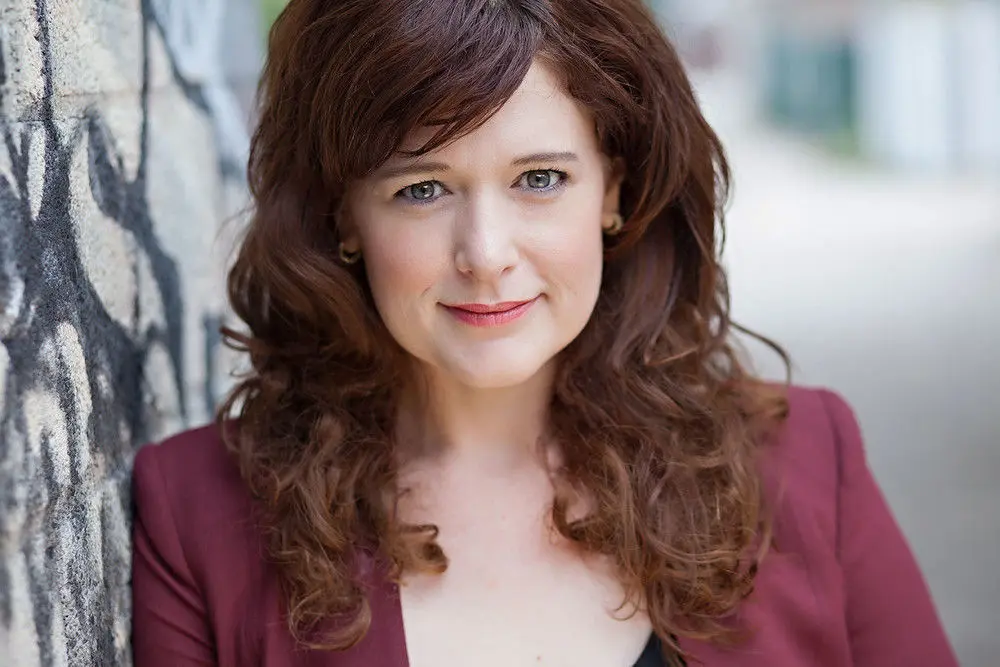 Amy Gaipa Biography: Age, Net Worth, Nationality, Height, Movies, Siblings