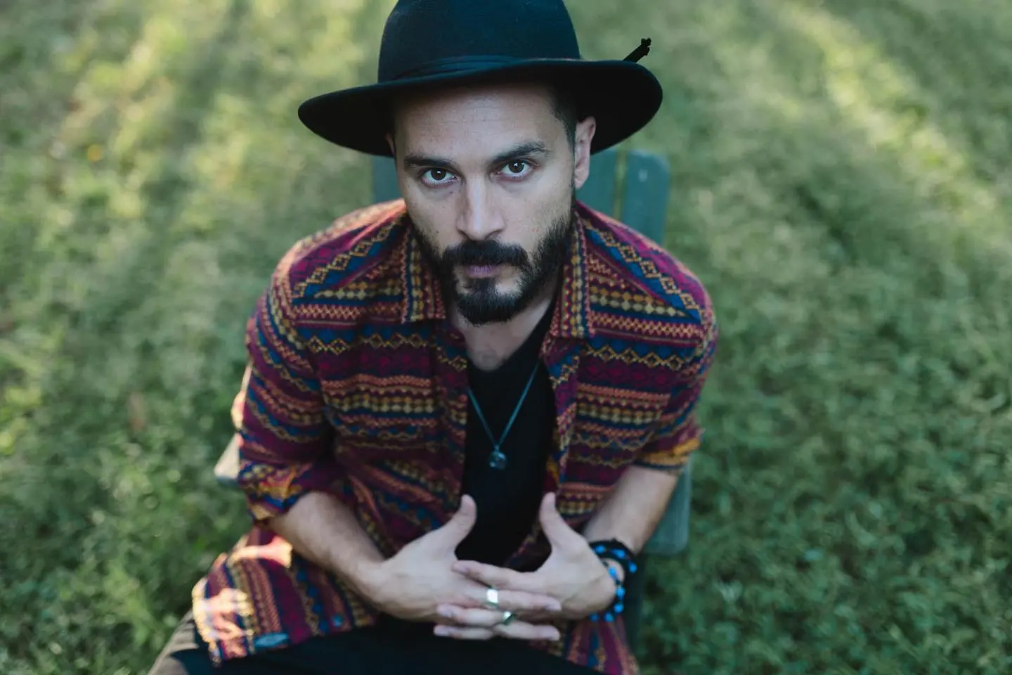 Michael Malarkey Bio: Height, Age, Net Worth, Siblings, Parents, Music ...