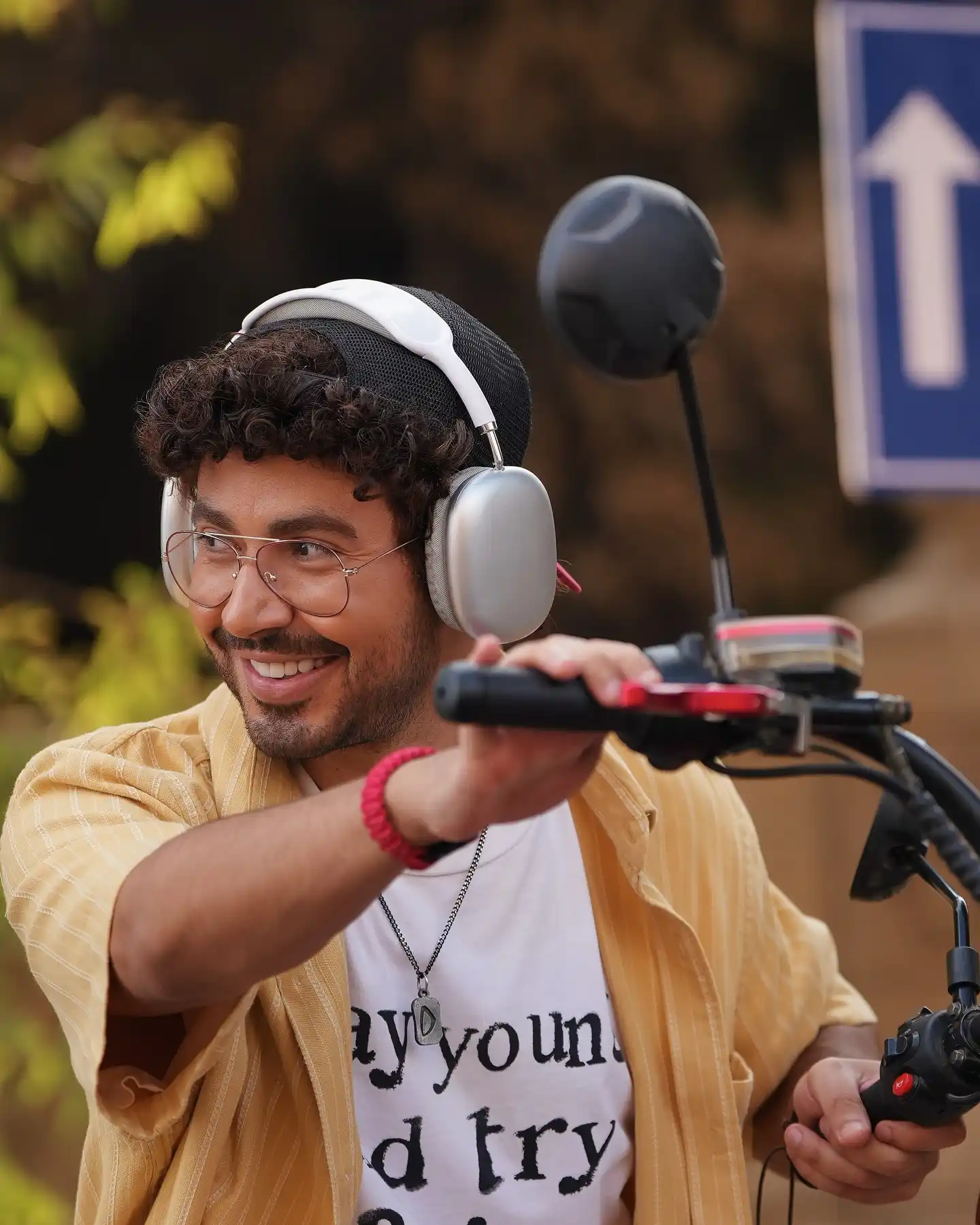 Mohamed Anwar Biography: TV Series, Films, Wife, Kids, Height ...