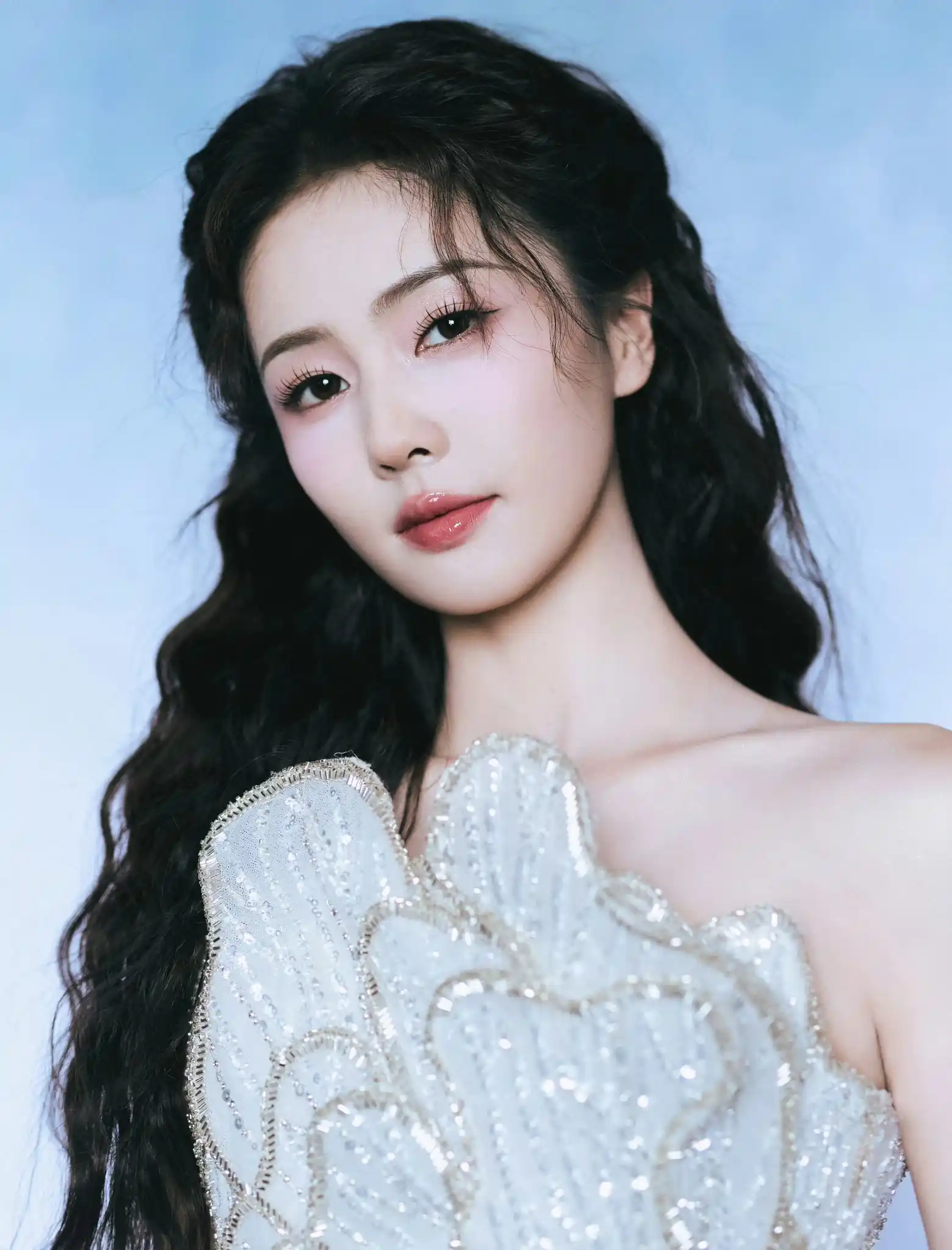 Bai Lu Biography: Age, Boyfriend, Net Worth, Movies, Parents, Height ...