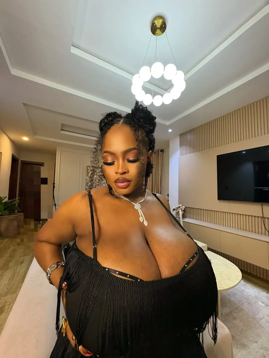 Who is SwizzyBellaNaija? Ogieva Bella Osas Biography: Net Worth, Boyfriend, Age, Kids, Parents ...