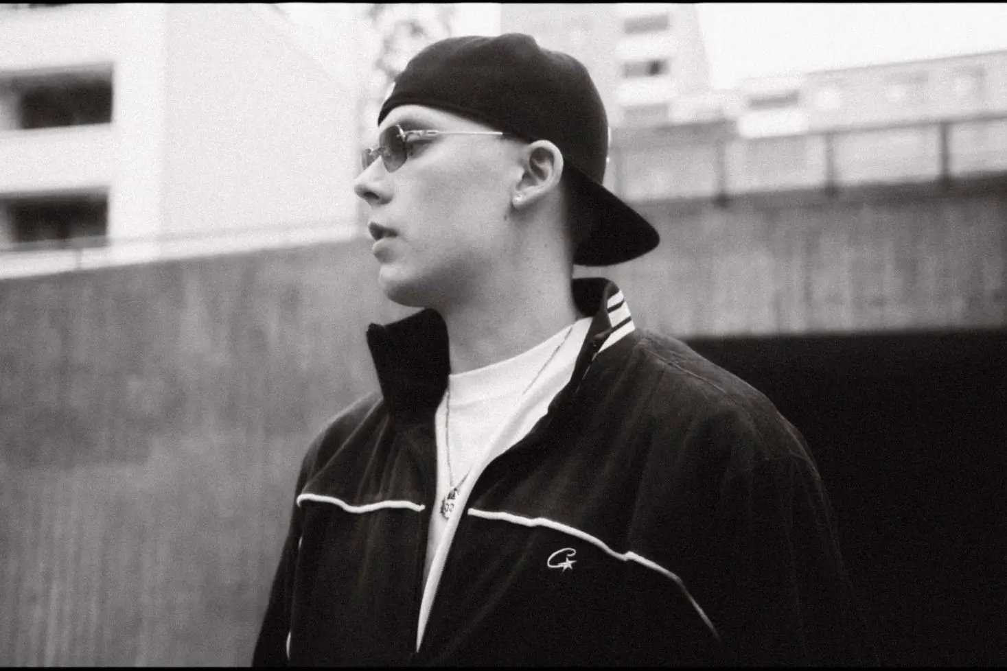 Sliki Biography: Age, Girlfriend, Net Worth, Songs, Nationality, Height ...