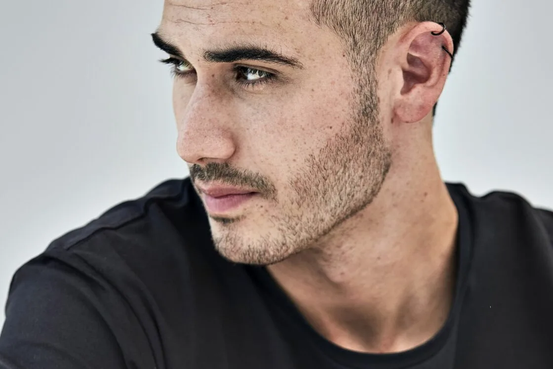 Alejandro Speitzer Biography: Siblings, Age, Nationality, Net Worth ...