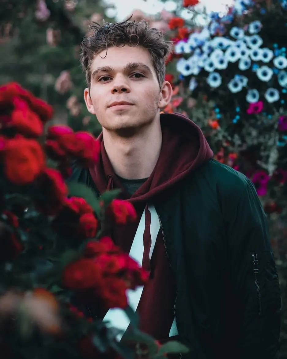 Daniel Diemer Biography: TV Series, Films, Girlfriend, Height ...