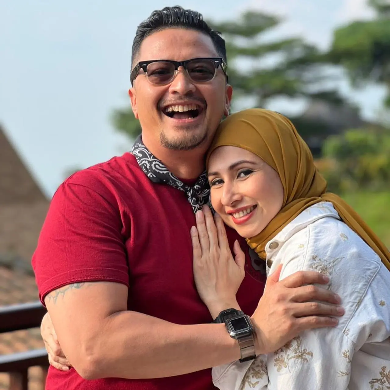 Ferry Maryadi Biography: Husband, Kids, Awards, Siblings, Net Worth ...