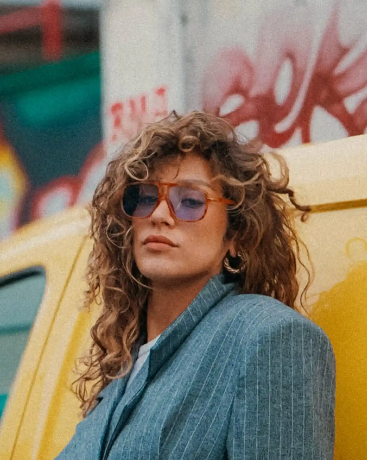 Manon Azem Biography: Movies, Lover, Age, Net Worth, Siblings, Parents ...