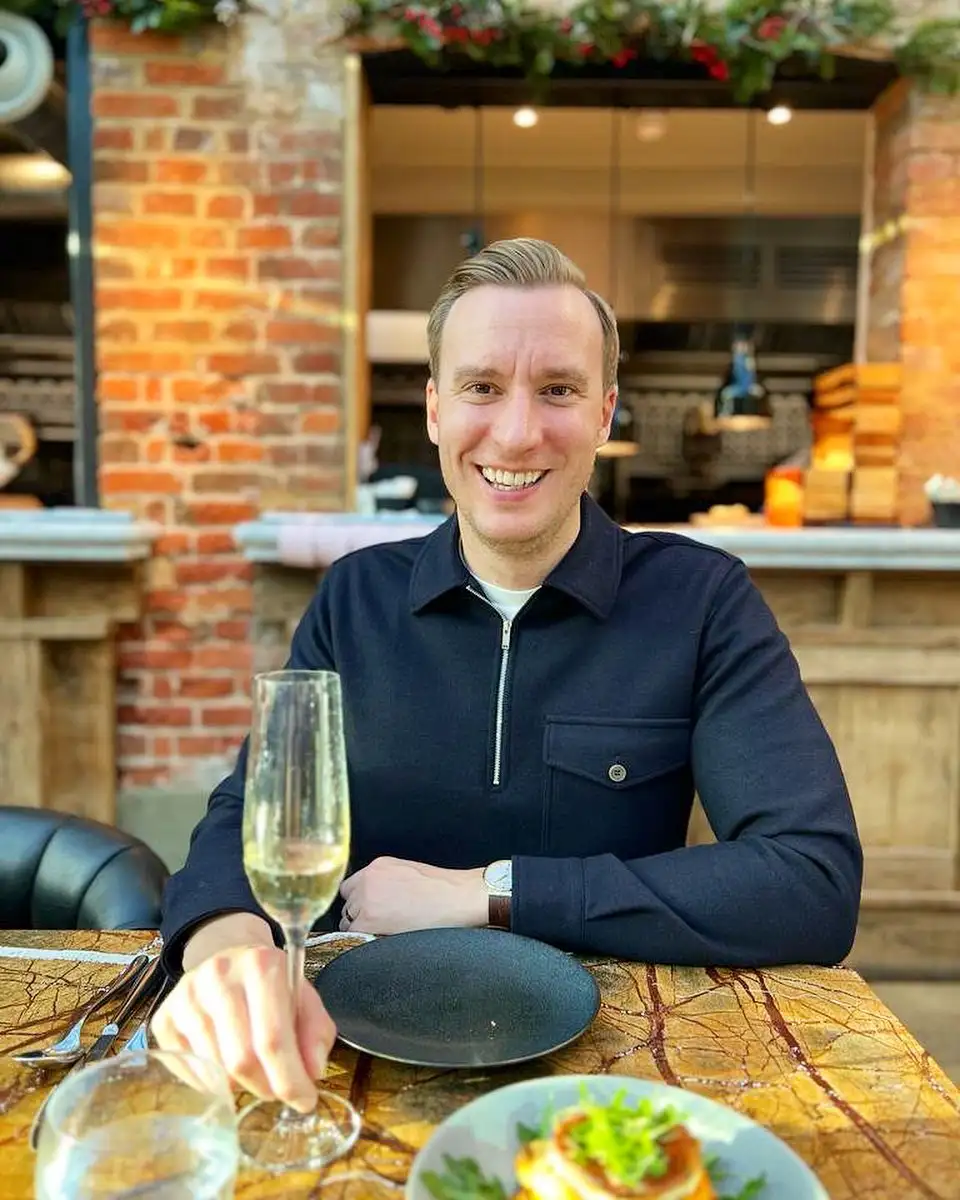 Paul Brand Biography: TV Documentry, Child, Wife, Age, Net Worth ...