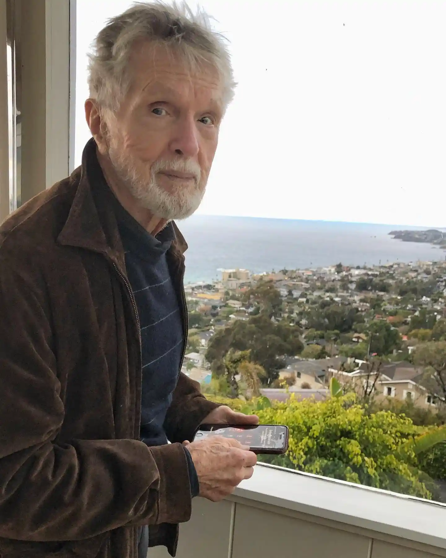 Tom Skerritt Biography: Wife, Children, Awards, Films, Height ...