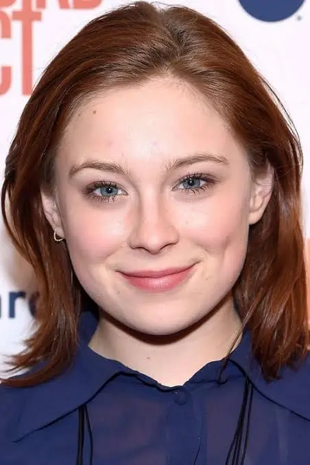 Mina Sundwall Biography: Age, Boyfriend, Net Worth, Height, Movies ...
