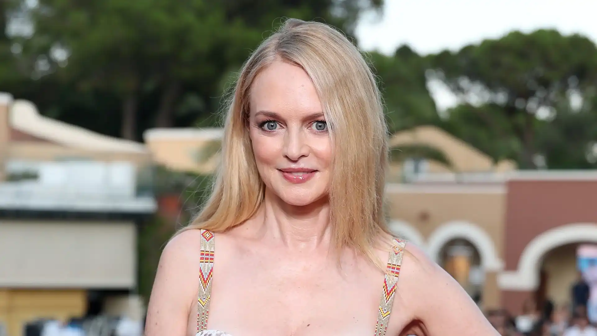 Heather Graham Biography: Movies, Instagram, Net Worth, Age, Height ...