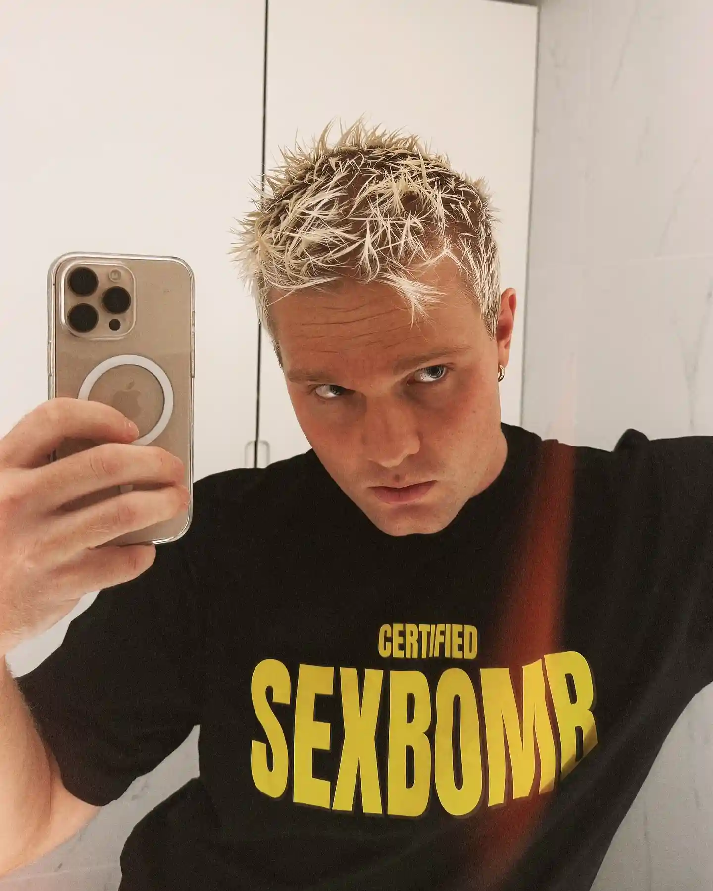 Benjamin (singer) Biography: Albums, Singles, Girlfriend, Lyrics, Age ...