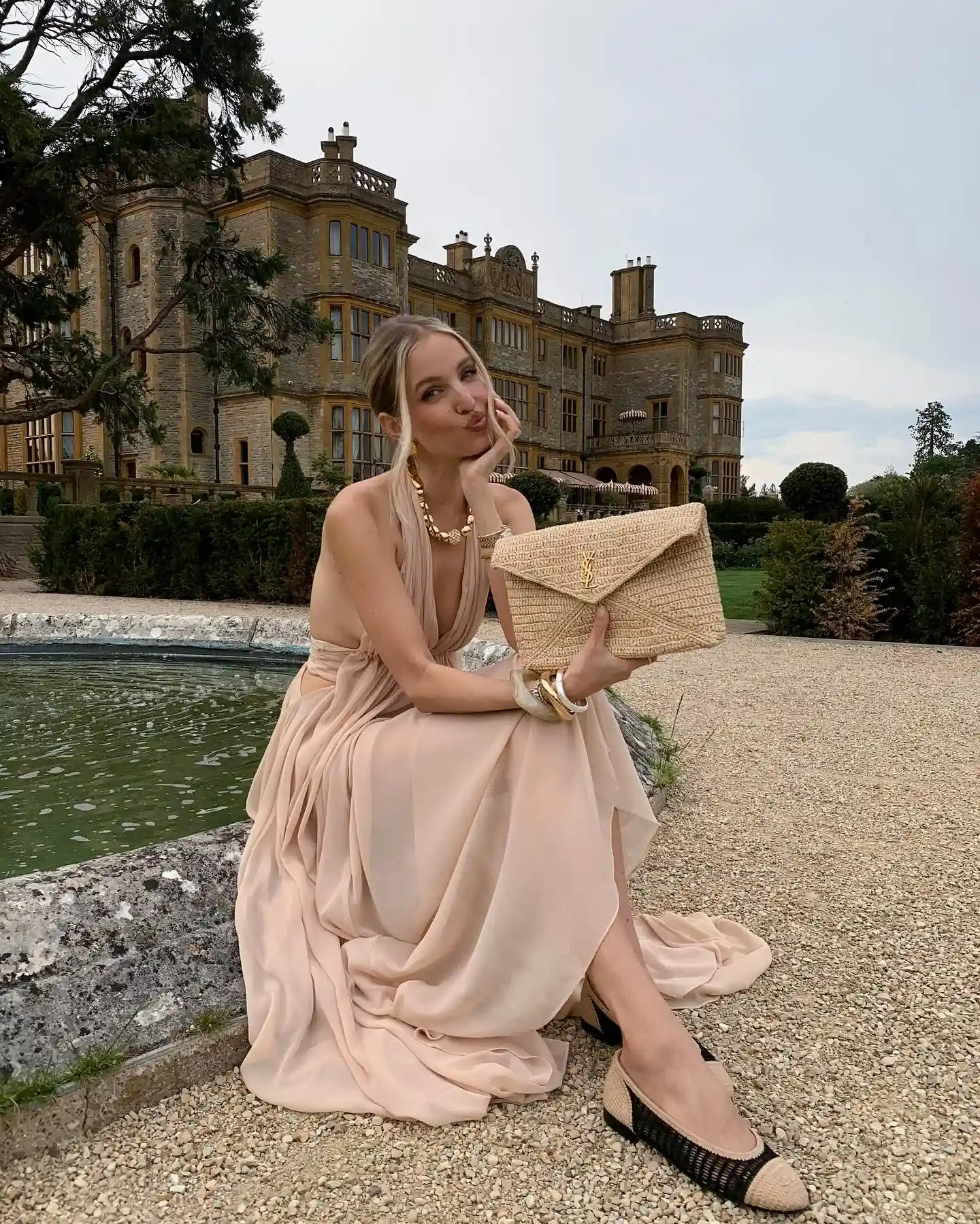Leonie Hanne Biography: Family, Height, Ethnicity, Siblings, Net Worth ...