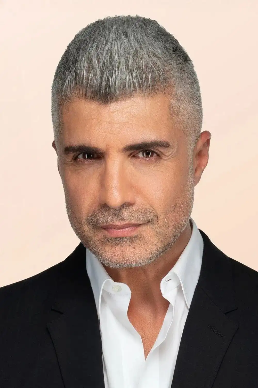 Ozcan Deniz Biography: Age, Wife, Children, Net Worth, Songs, Movies ...