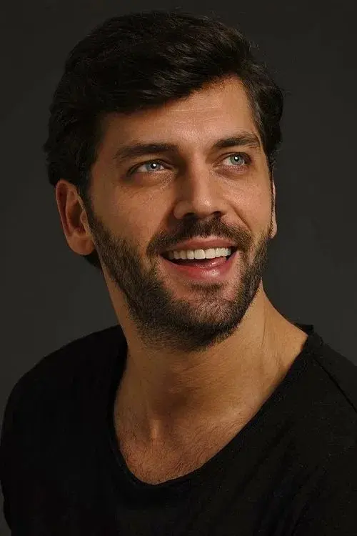 Can Nergis Biography: Wife, Age, Height, Net Worth, Movies & TV Shows ...