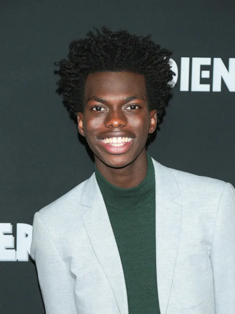 Tim Johnson Jr. Biography: Age, Height, Net Worth, Girlfriend, Movies ...