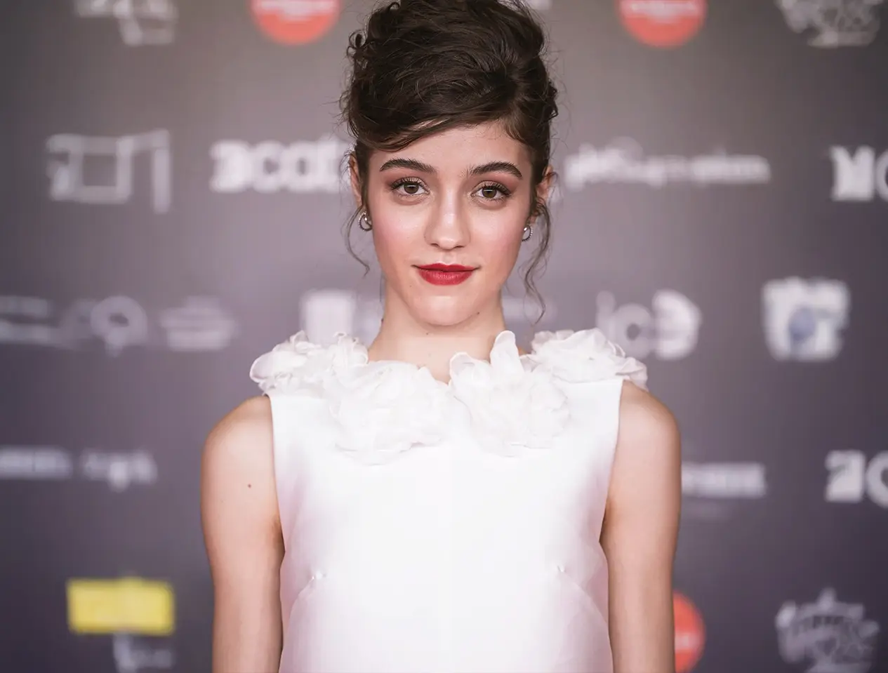 Zoe Bonafonte Biography: Age, Boyfriend, Movies & TV Shows, Net Worth ...