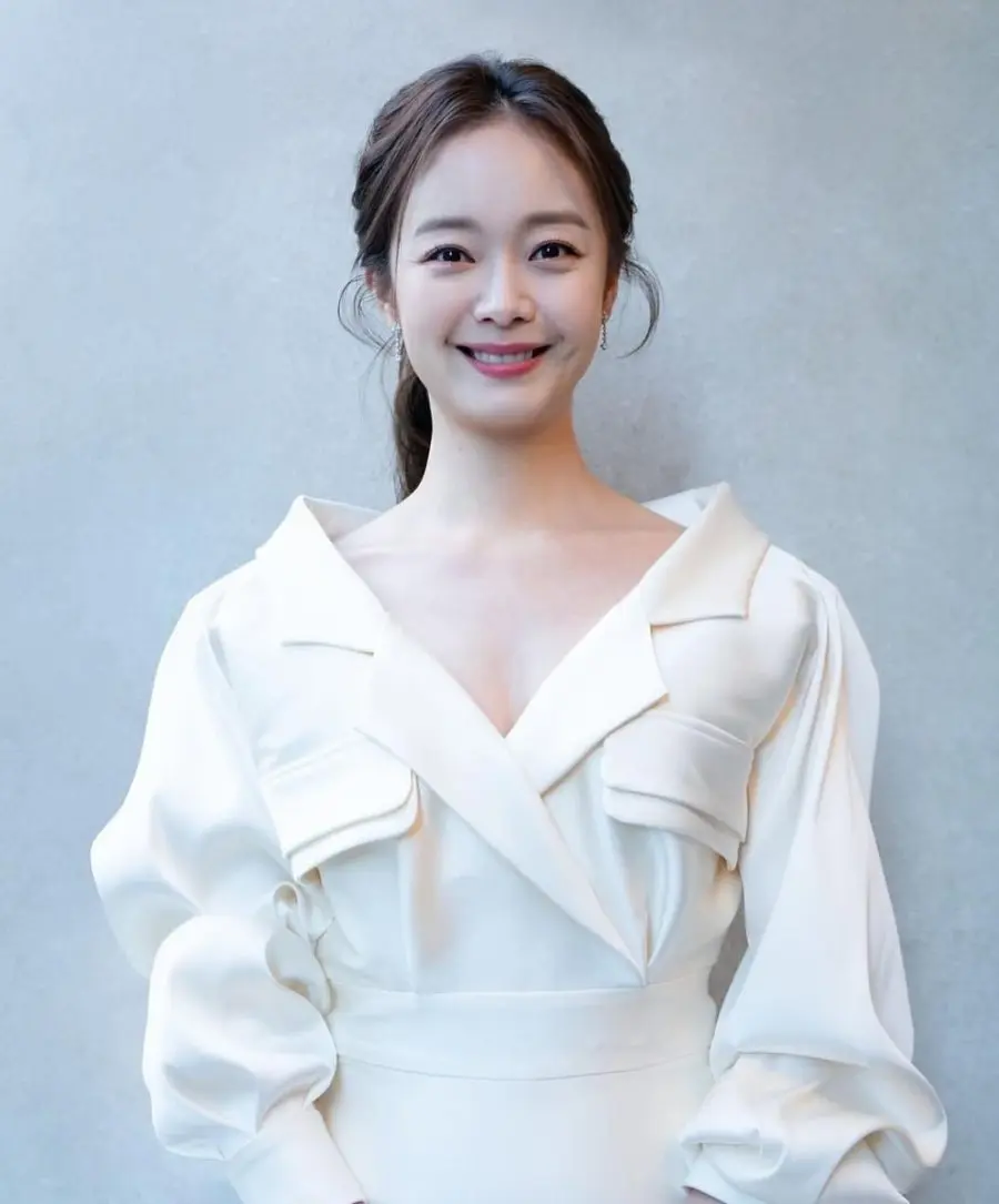 Jeon So-min Biography: Husband, Age, Net Worth, Height, Running Man ...