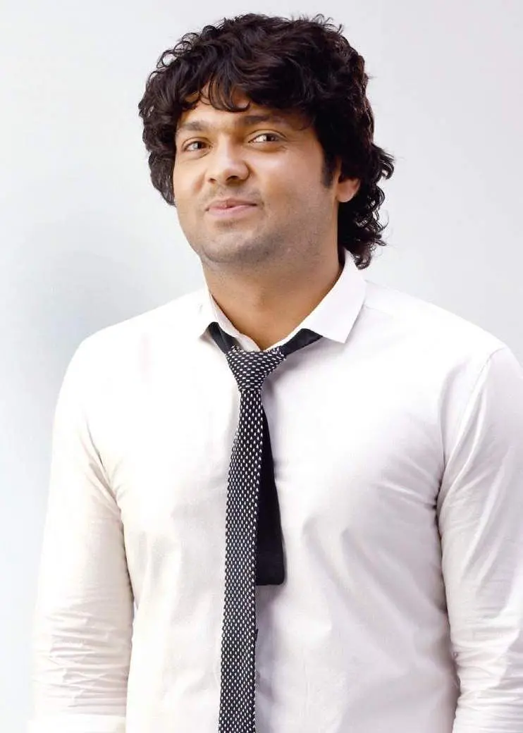 Rakshit Shetty Biography: Age, Net Worth, Movies, Height, Parents ...