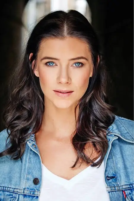 Brittany Hockley Biography: Net Worth, Age, Height, Husband, Parents ...
