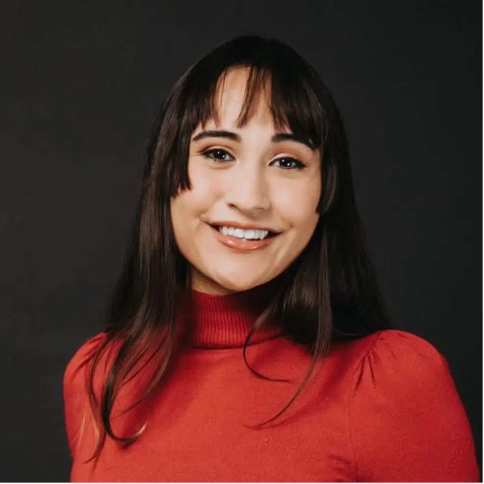 Chloe Cole Biography: Age, Boyfriend, Net Worth, Height, Activism ...