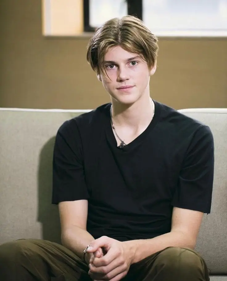 Ruel (singer) Biography: Age, Songs, Net Worth, Height, Albums, Parents ...