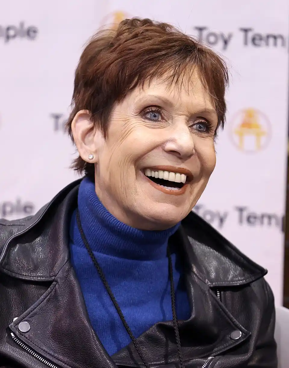 Susanne Blakeslee Biography: Net Worth, Children, Height, Siblings ...