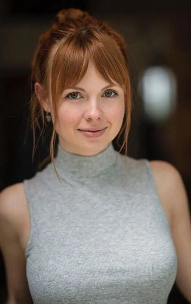 Galadriel Stineman Biography: Husband, Age, Children, Net Worth, Height ...