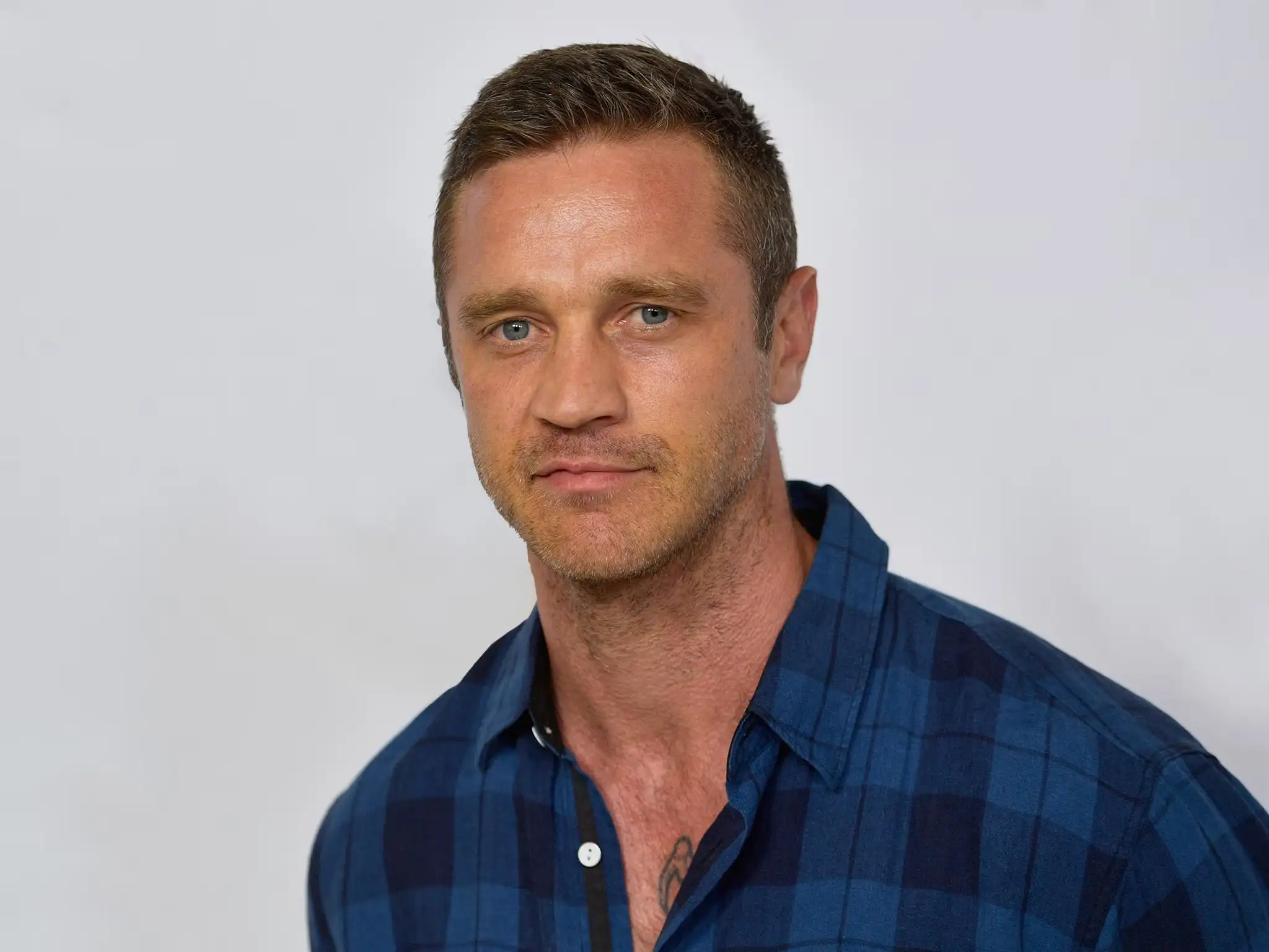Devon Sawa Biography: Age, Height, Net Worth, Wife, Kids, Movies & TV ...