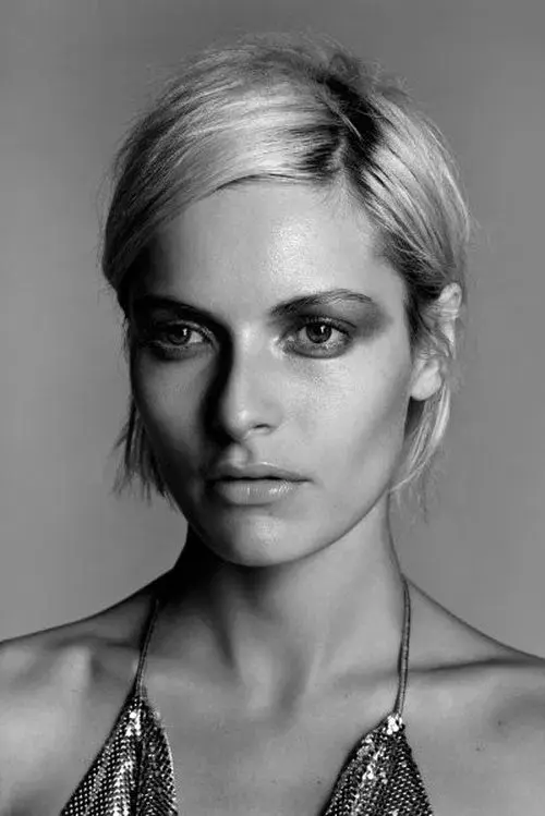 Rie Rasmussen Biography: Age, Net Worth, Height, Parents, Siblings ...